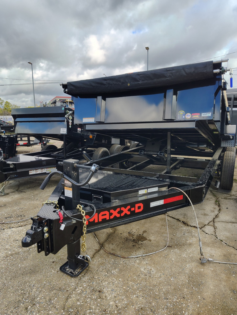 New 2025 MAXX-D DKX8314-076654 Dump Trailer for sale in Waterford, MI