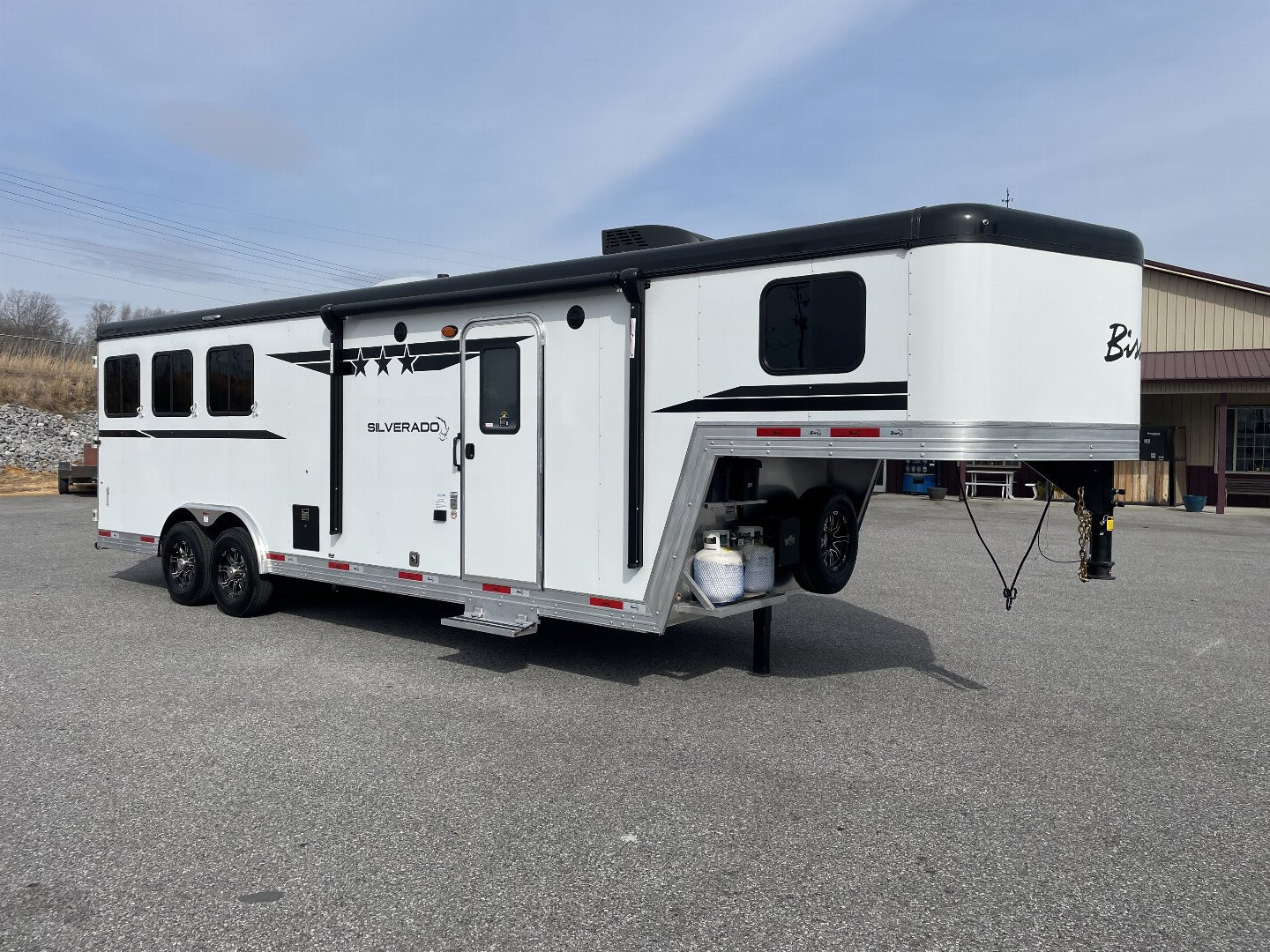 New 2026 Bison Trailers SV8309B Horse Trailer for sale in Calvert City, KY