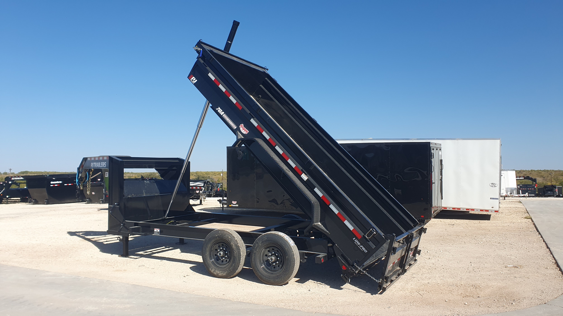 New 2026 PJ 83"x14' GN Tandem Axle Low Pro Telescopic Dump w/ 24" Sides ...
