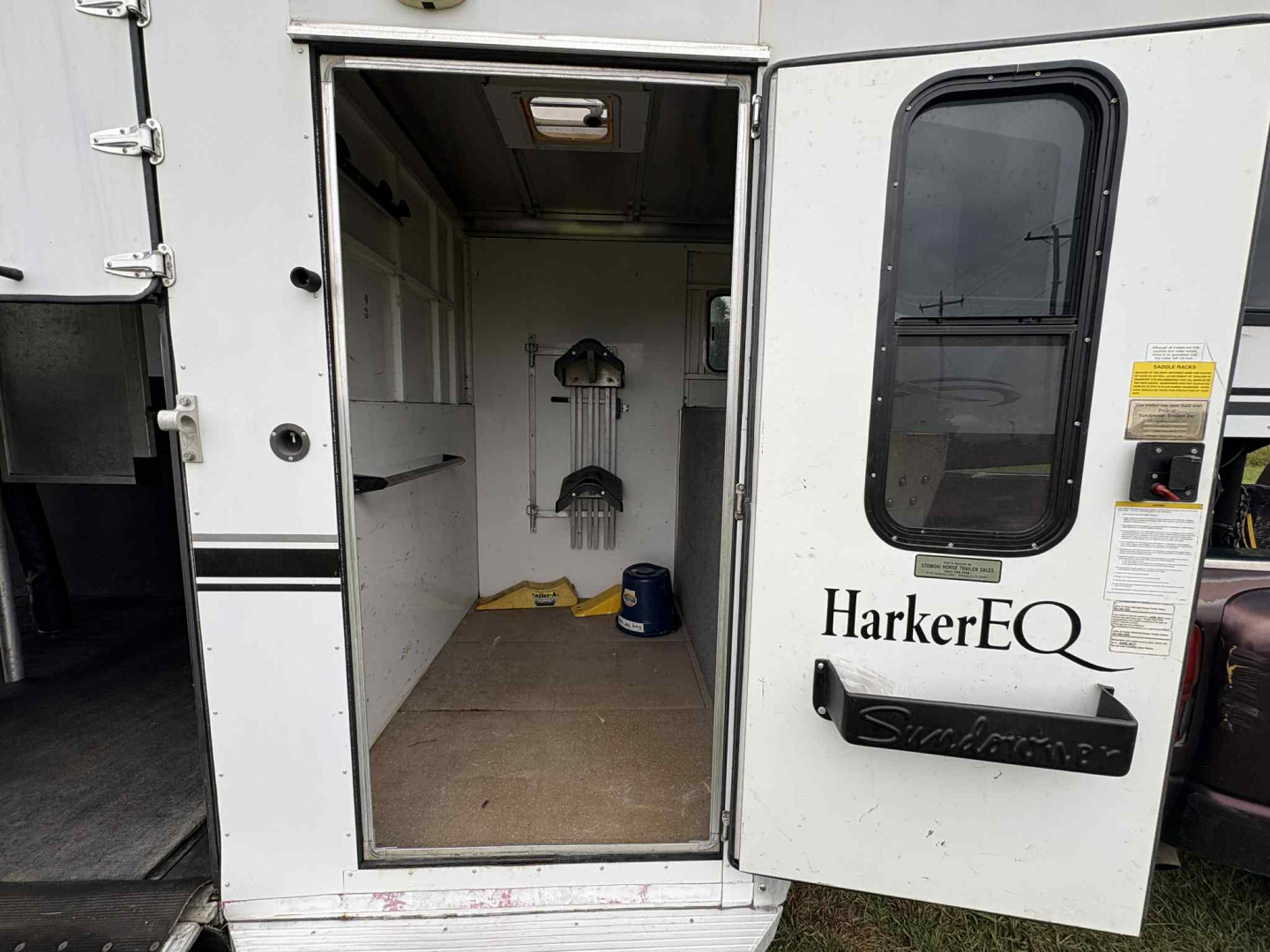 Used 2006 Sundowner SUNDOWNER 2H GN WITH SIDE RAMP Horse Trailer