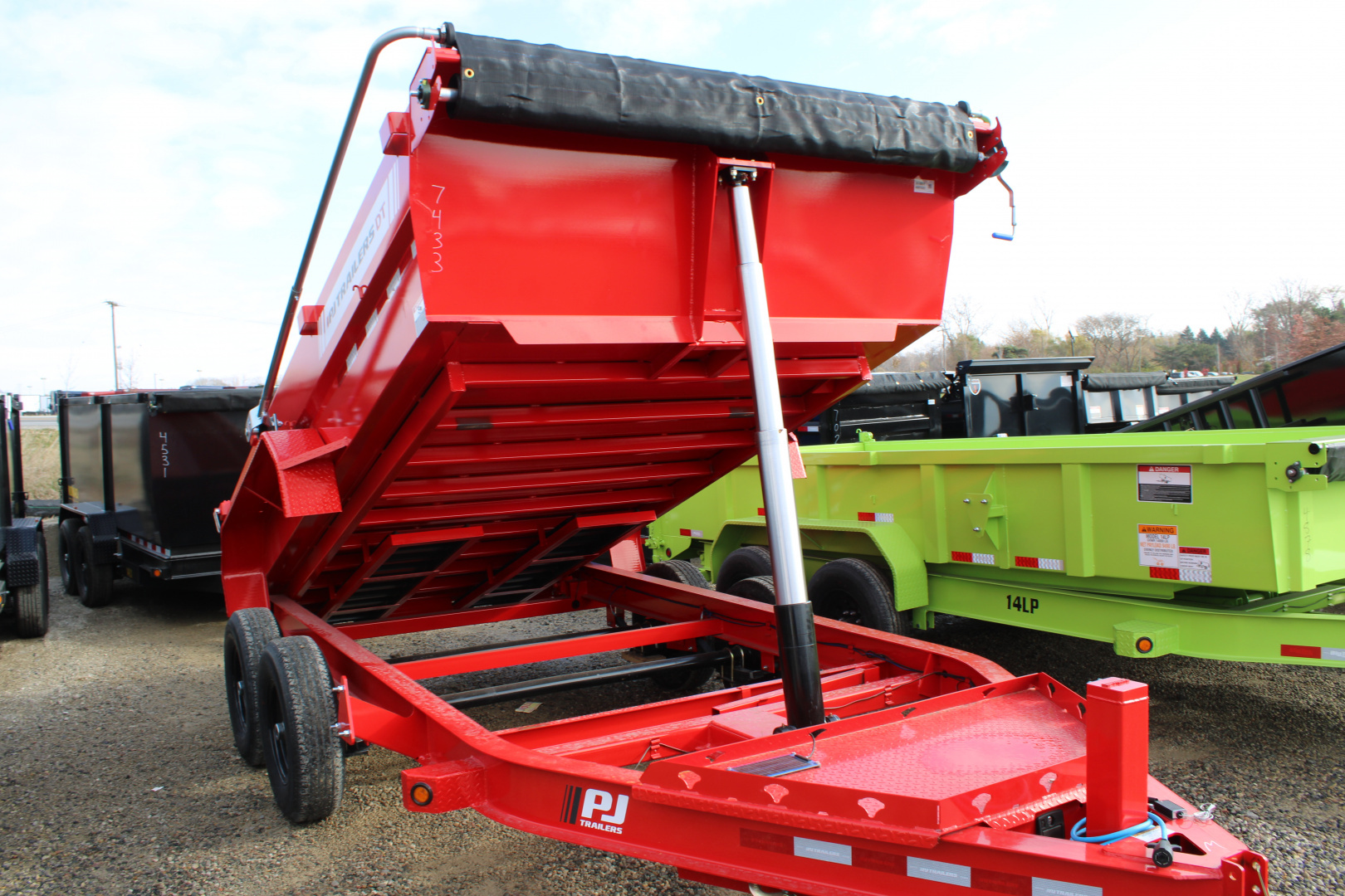 New 2026 PJ Trailers 14' 14K GVWR DT 1 Dump Trailer for sale in Milan, MI