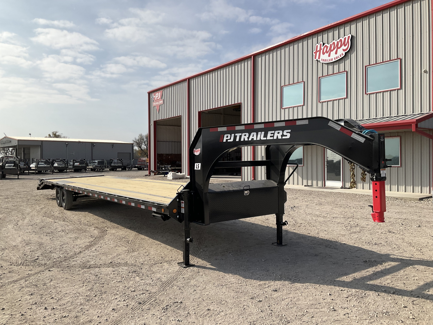 New 2026 PJ 102"x40' GN Low-Pro Flatbed w/ Singles - LS for sale in ...