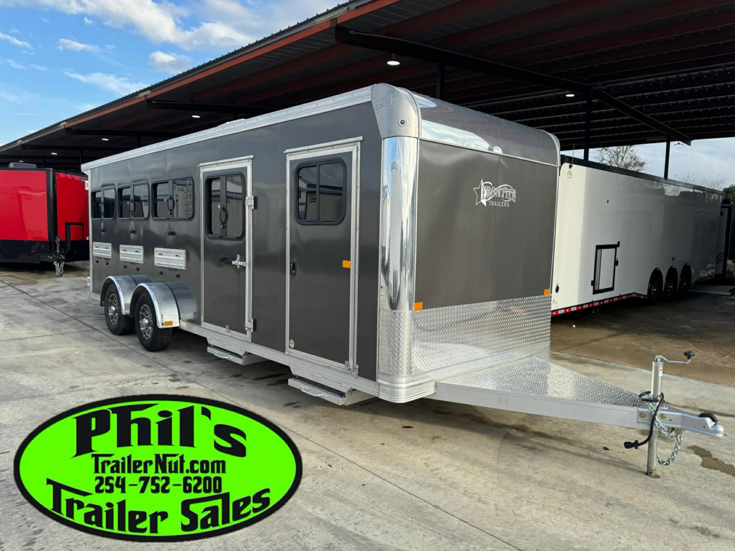New 2026 Frontier Trailers 8 PEN LOW PRO LIVE STOCK TRAILER WITH AC PiG ...