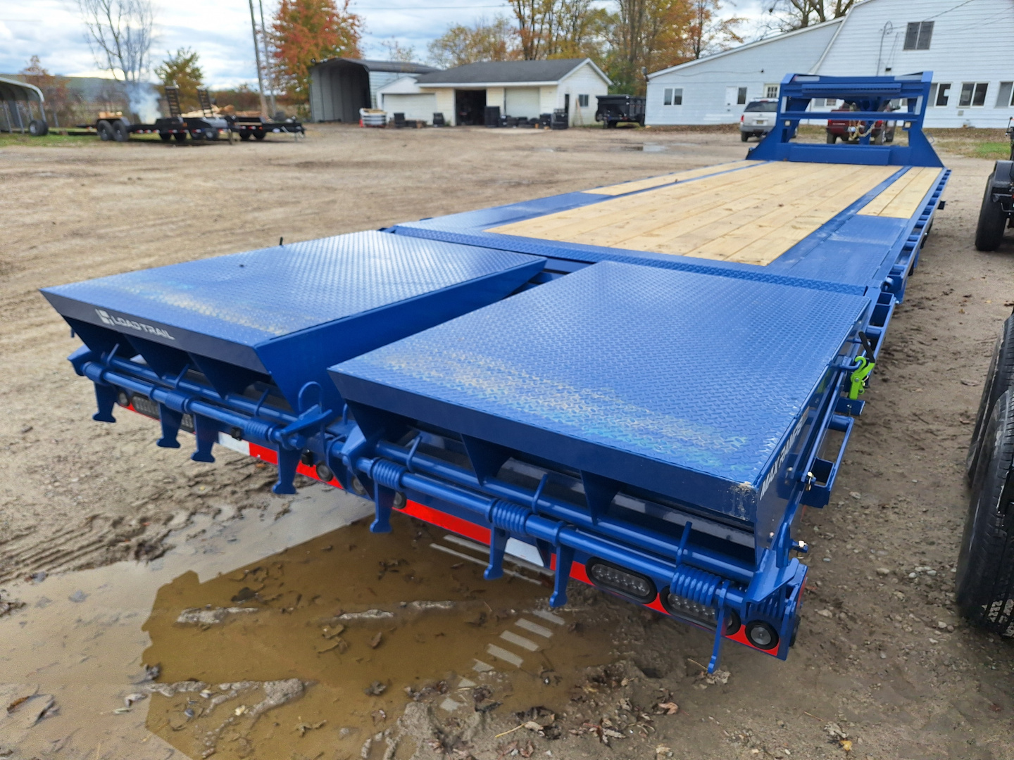 New 2026 Load Trail 102x30' 16K Deck Over Low Pro Gooseneck Trailer for ...