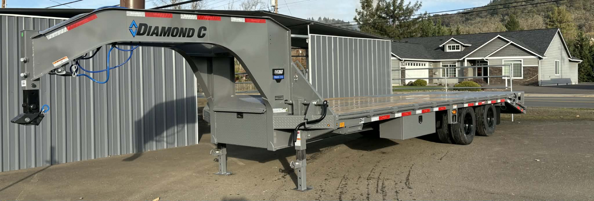 New EQUIPMENT TRAILER 2026 Diamond C FMAX210 25000 GVRW 25' X 102 ...