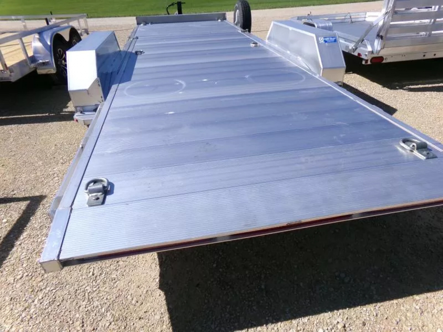 New 2025 Aluma 82 x 22 Aluminum Tandem Axle Tilt Bed Trailer-14K GVWR ...