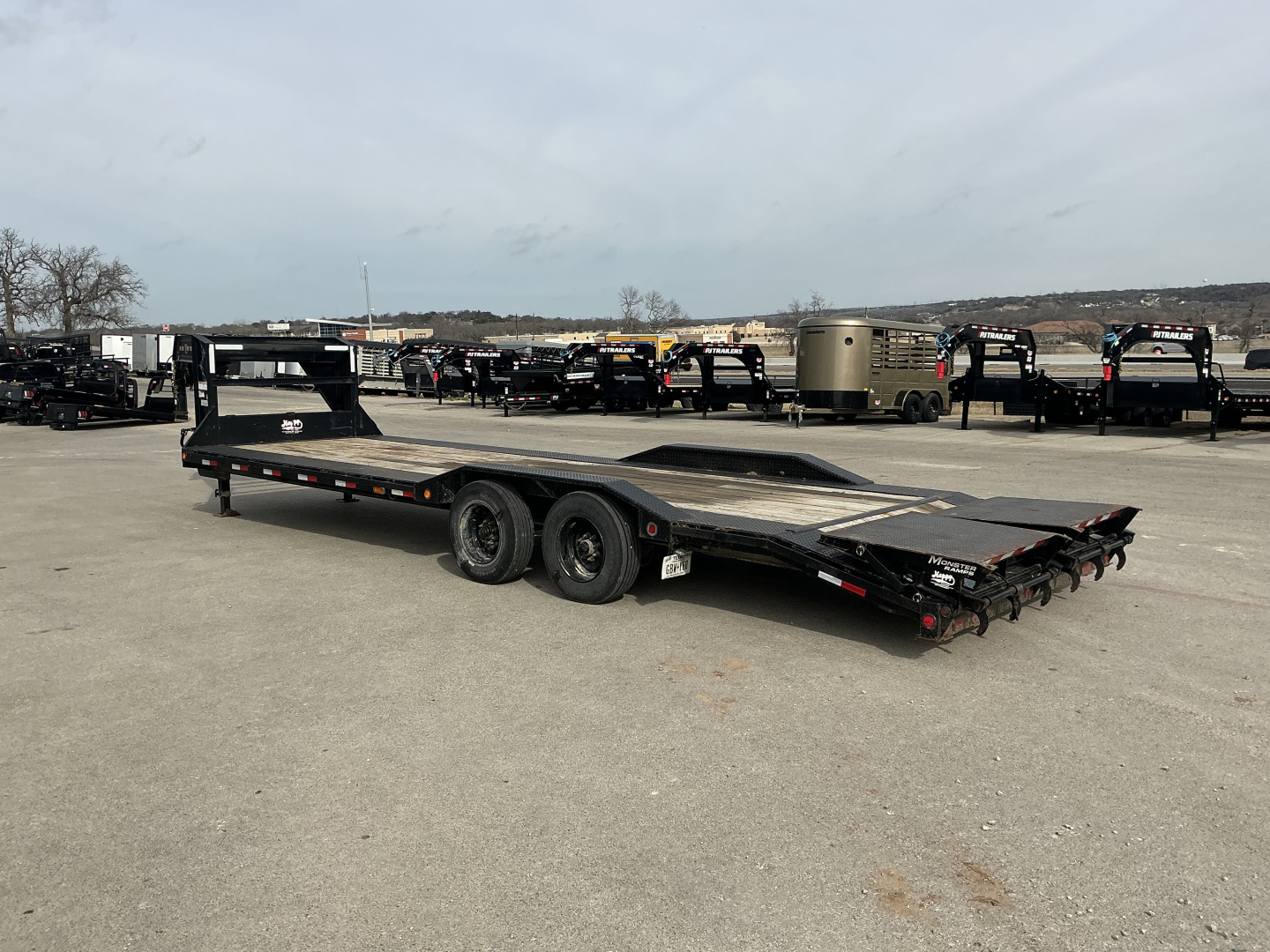Used 2021 PJ Trailers H7 Equipment Trailer for sale in Willow Park, TX