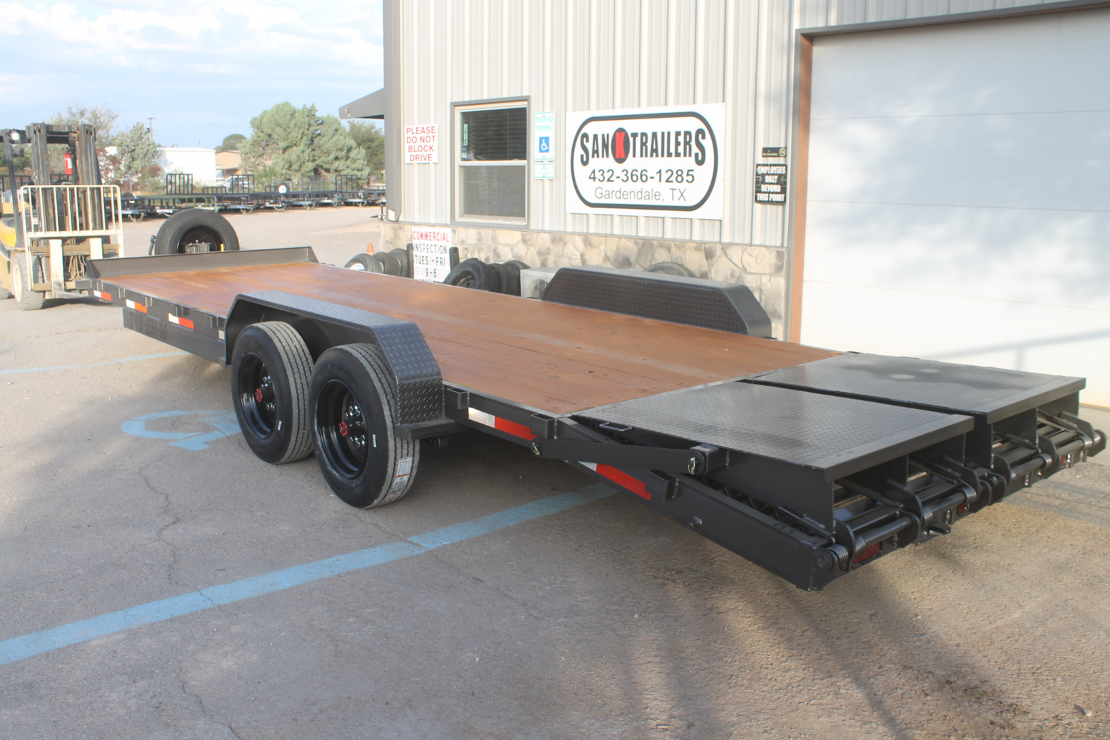New 2026 Texas Bragg Trailers 83"X16+4 Equipment Hauler Utility Trailer ...