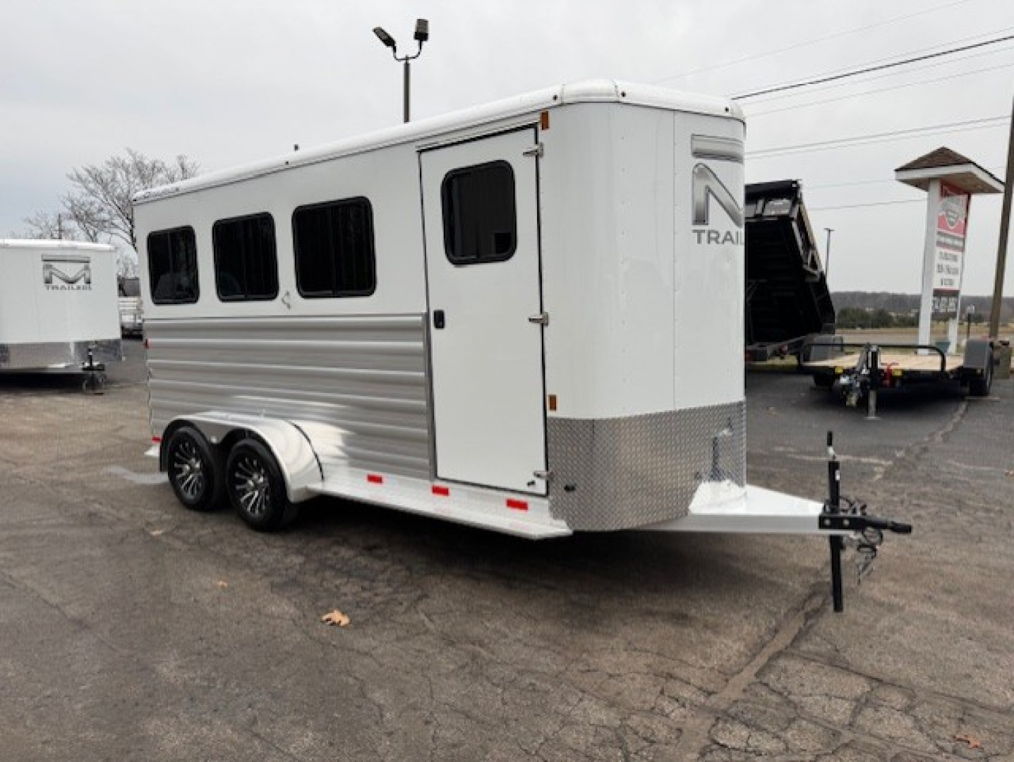 New 2026 Bar-M Trailers ES-30-SL Horse Trailer for sale in Middlebury, IN