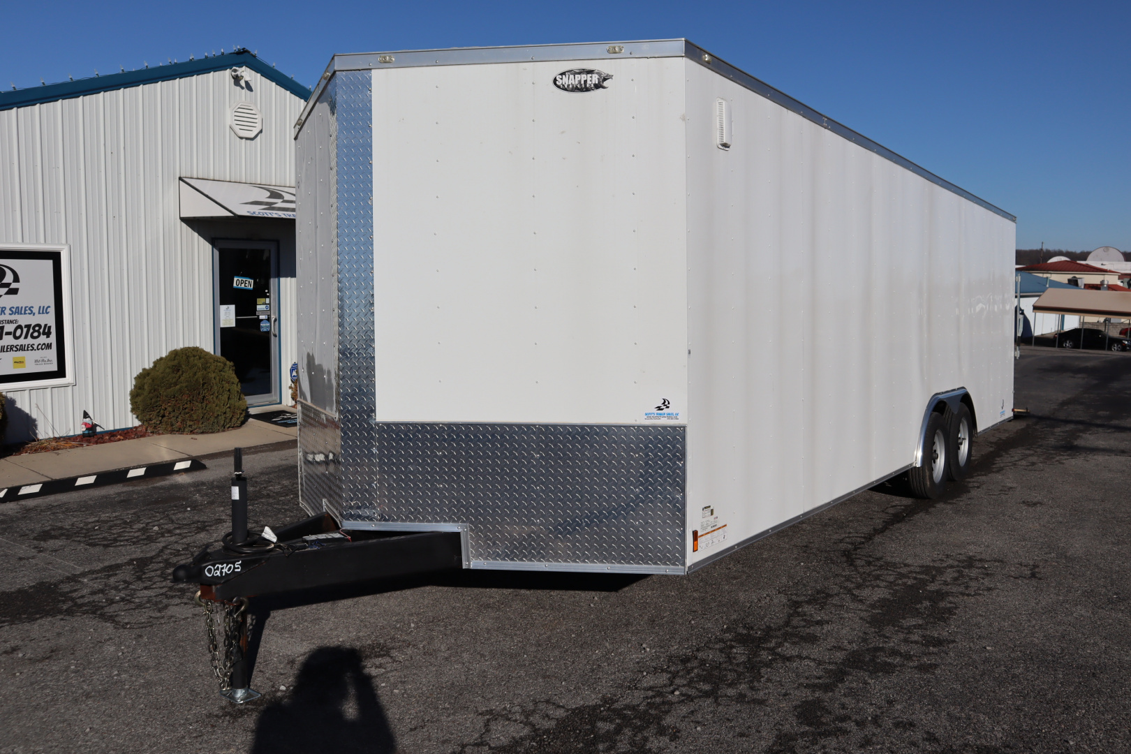 Used Repo 2025 Douglas Trailers Inc. 8.5x24TA Cargo / Enclosed Trailer ...