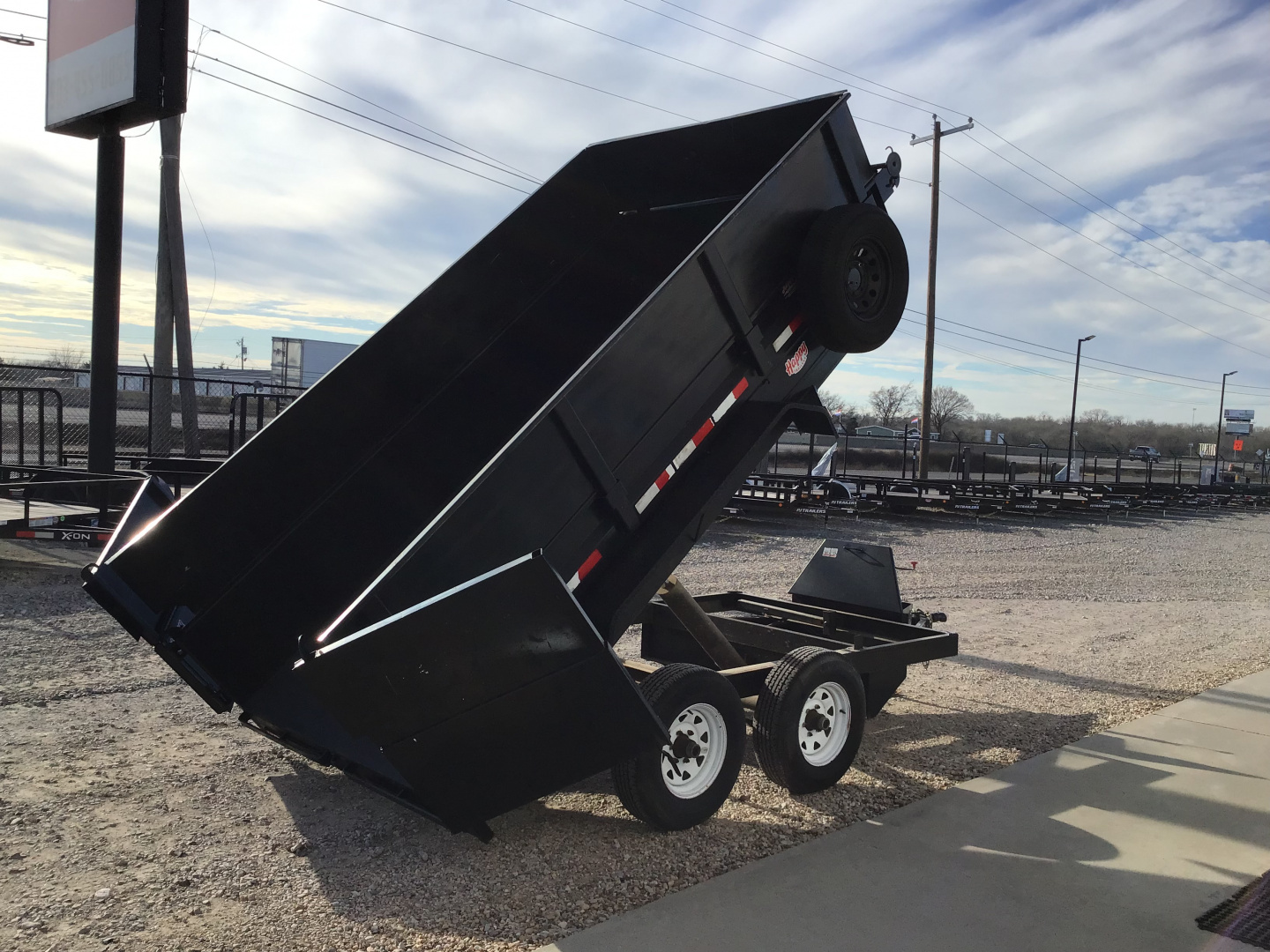 Used 2016 PJ Trailers D3 Dump Trailer for sale in Greenville, TX