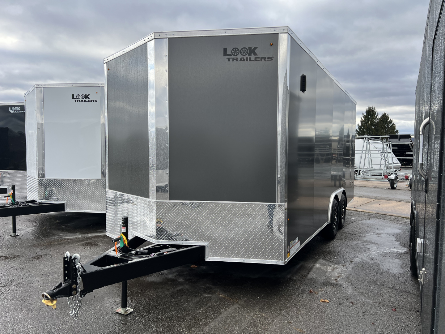 New 2026 Look Trailers 8.5x18 10K ST-DLX Ramp Door Cargo / Enclosed ...