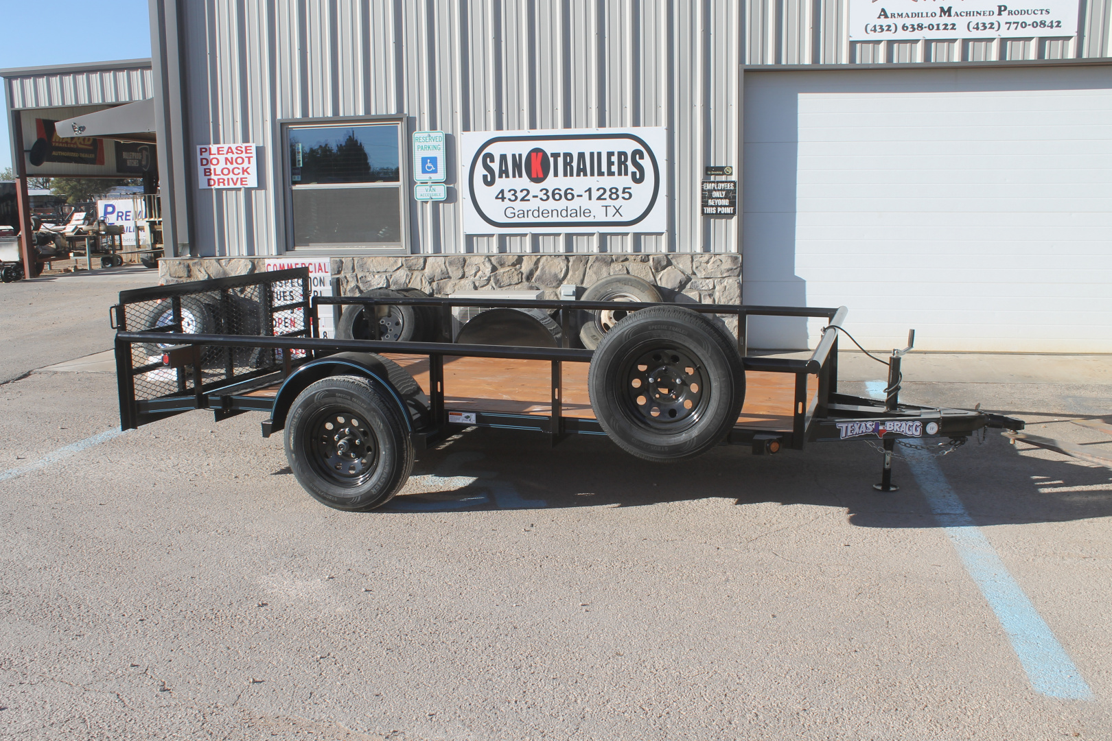 New 2026 Texas Bragg Trailers 83"X12' Extra Wide Pipe Top Utility ...