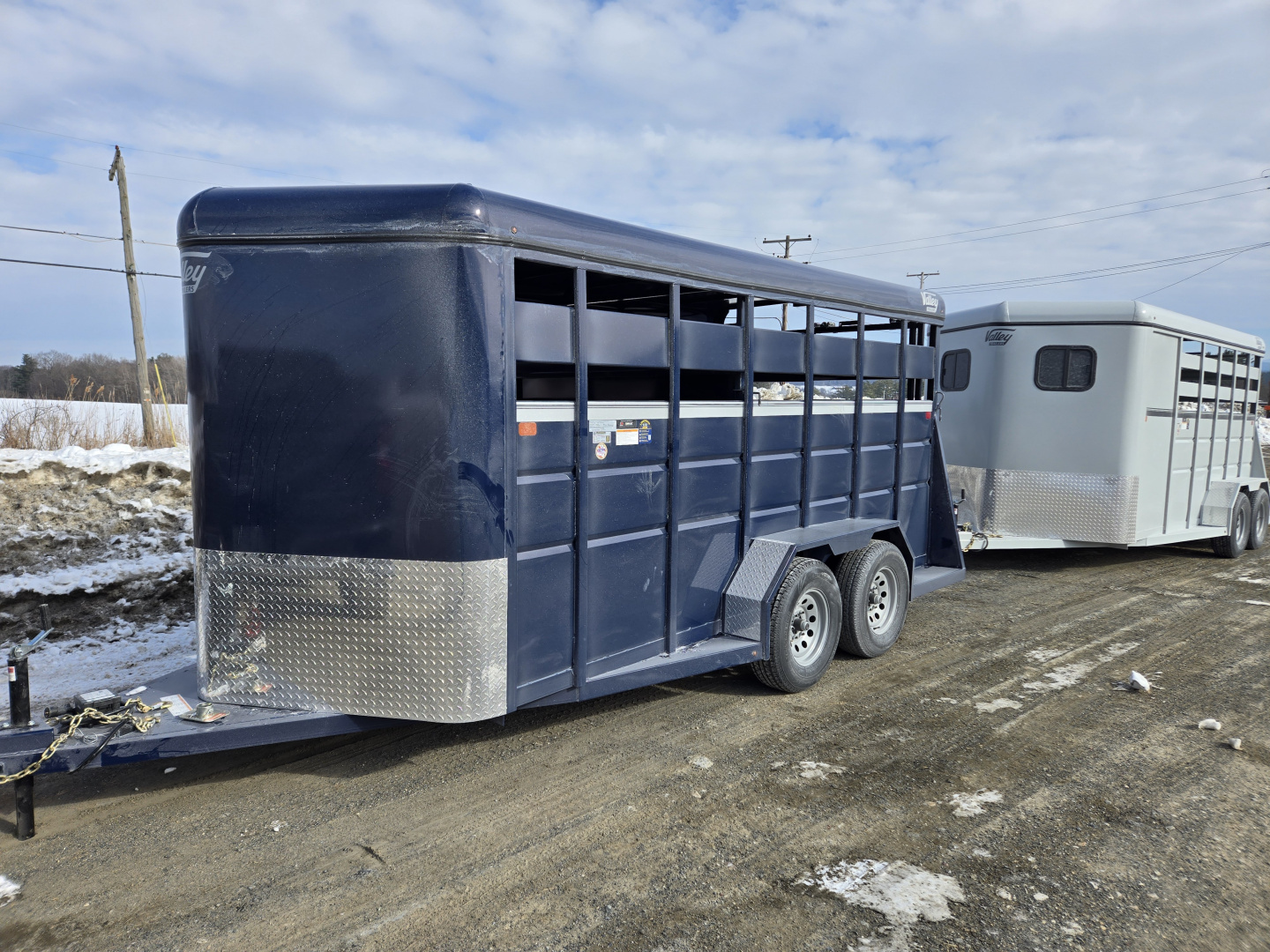 New 2020 VALLEY TRAILERS 16' x 6'8" x 6'6" Stock (26816) Horse Trailer ...