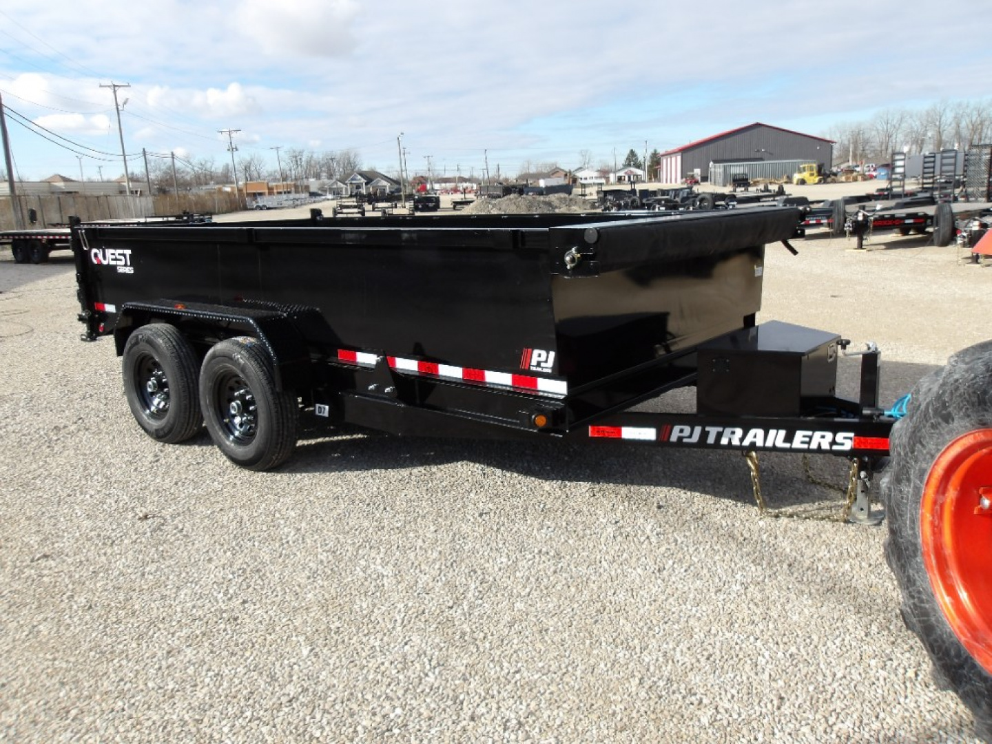 New 2026 PJ Trailers D7142 Dump Trailer for sale in Decatur, IN