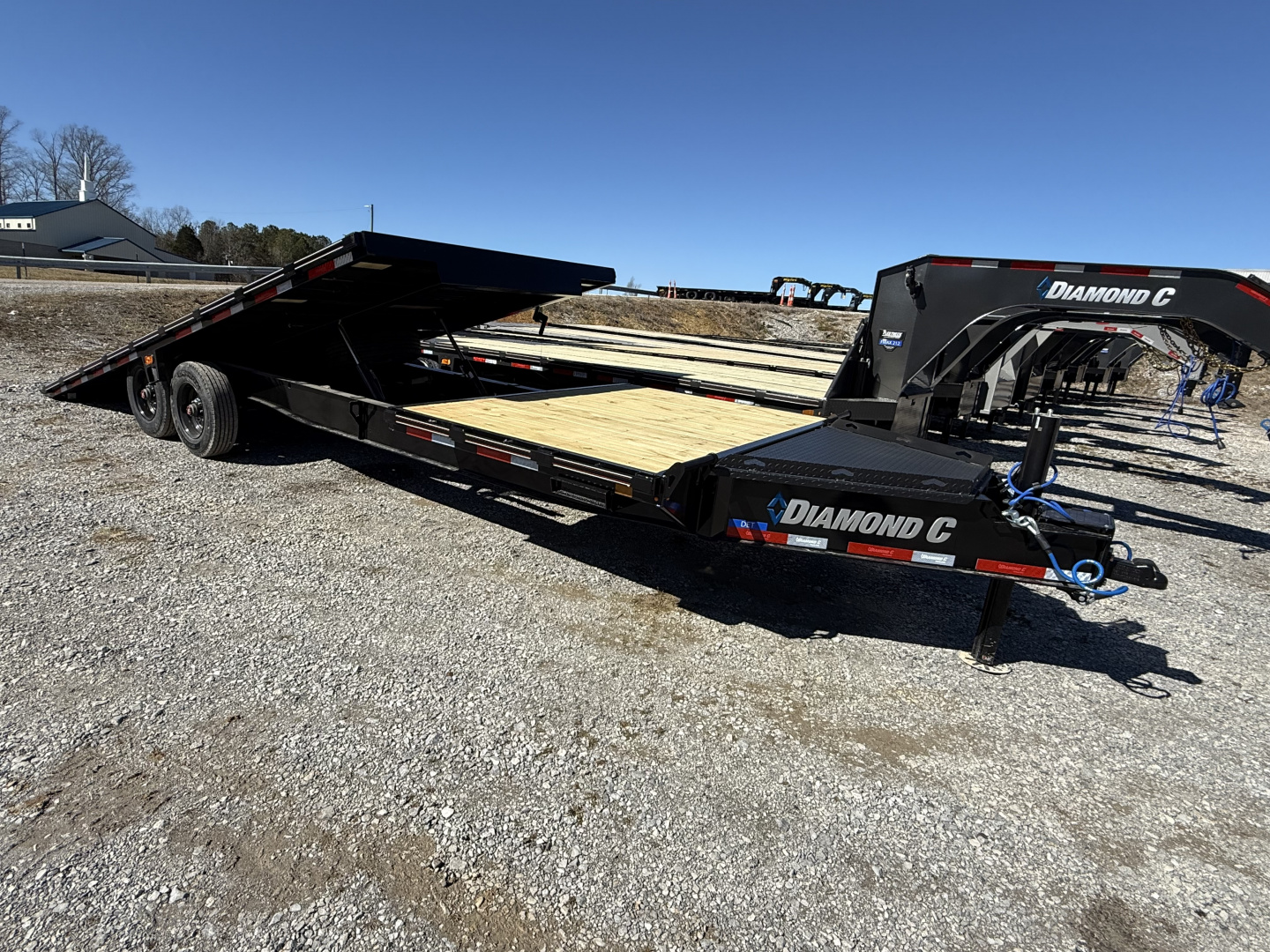 New 2026 Diamond C DET 210 26’ Tilt Trailer, 23K GVWR, HYD JACK, 6FT ...