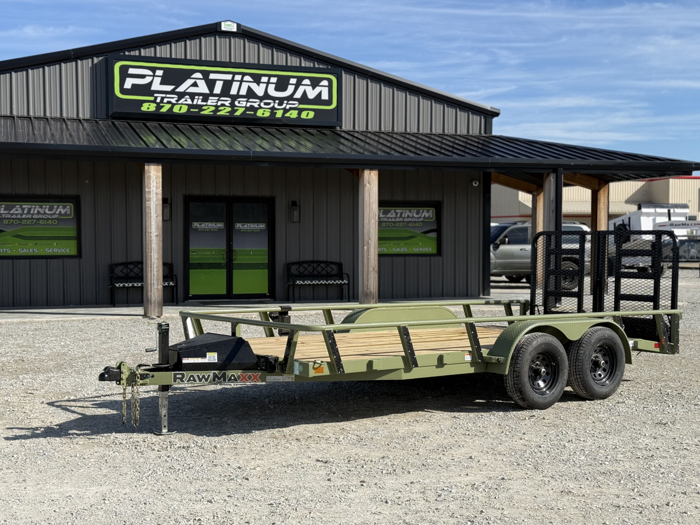 New 2026 RawMaxx UTX 83X16 W/TOOLBOX AND 4' HD FOLDING SPLIT GATE 10K ...