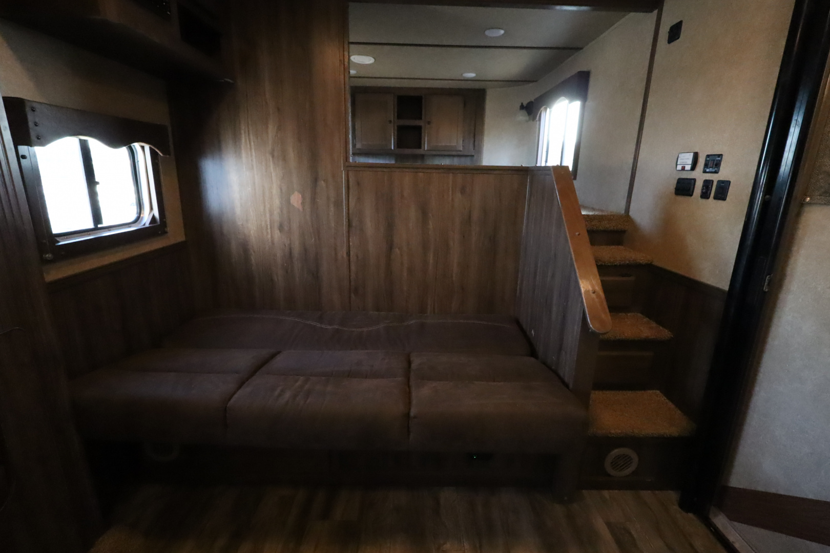 Used 2021 Lakota Charger Livestock Edition Horse Trailer for sale in ...