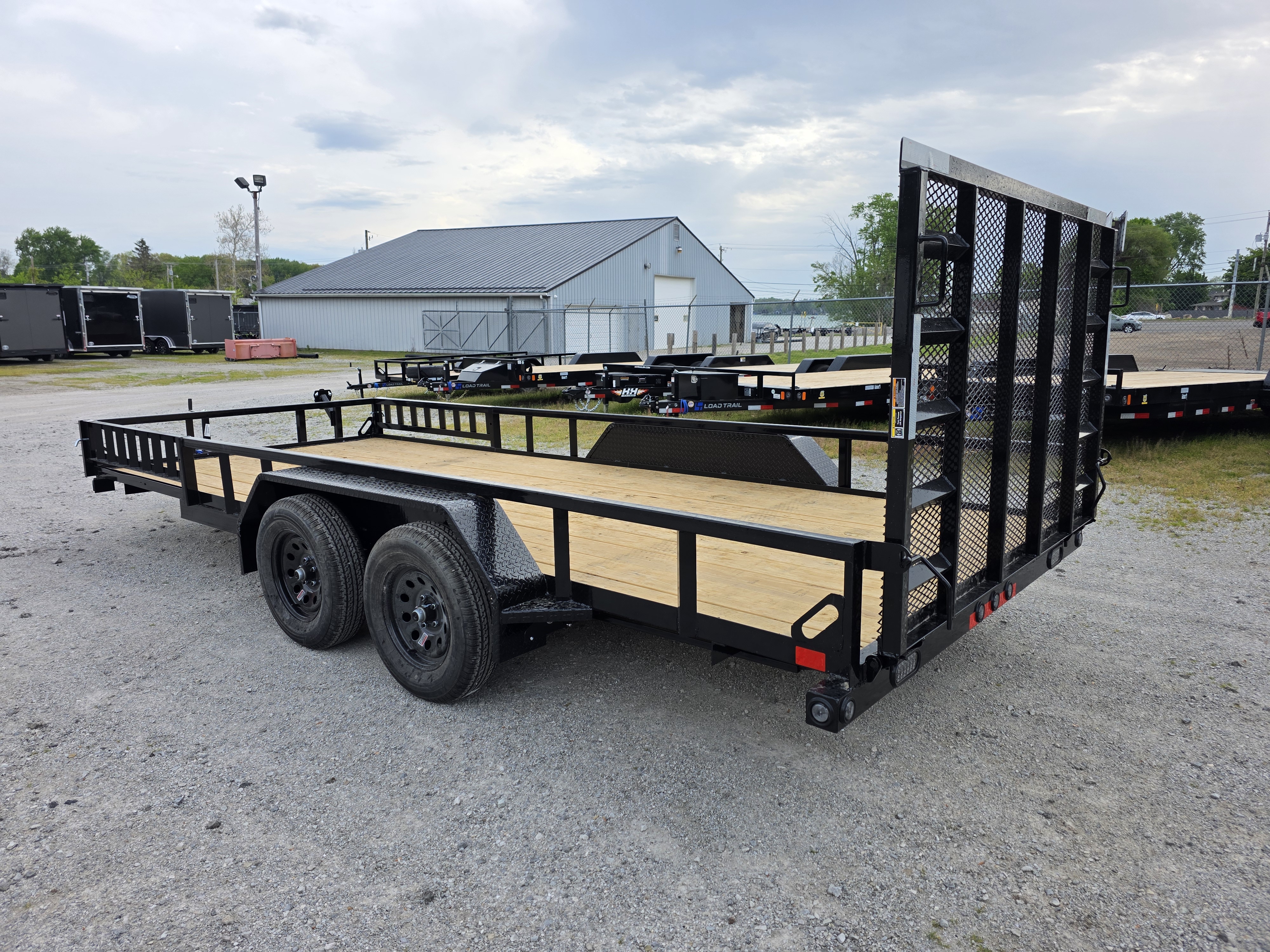 New 2026 Load Trail 83" x 18' Tandem Axle SIDE LOAD RAMP 7000 GVWR ...
